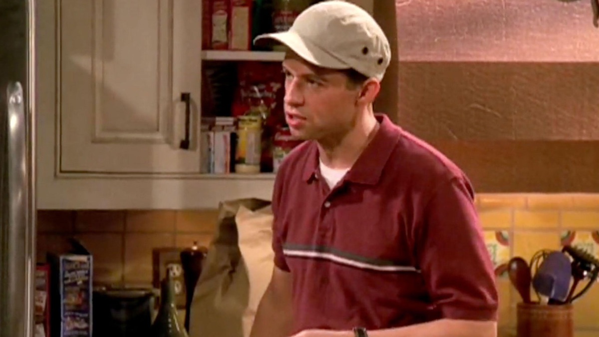 ‎The Last Thing You Want Is to Wind Up With a Hump - Two and a Half Men ...