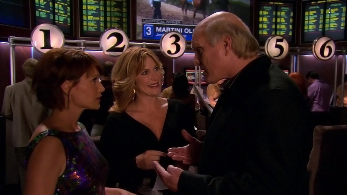 Win, Place, Bingo - Las Vegas (Season 5, Episode 17) - Apple TV