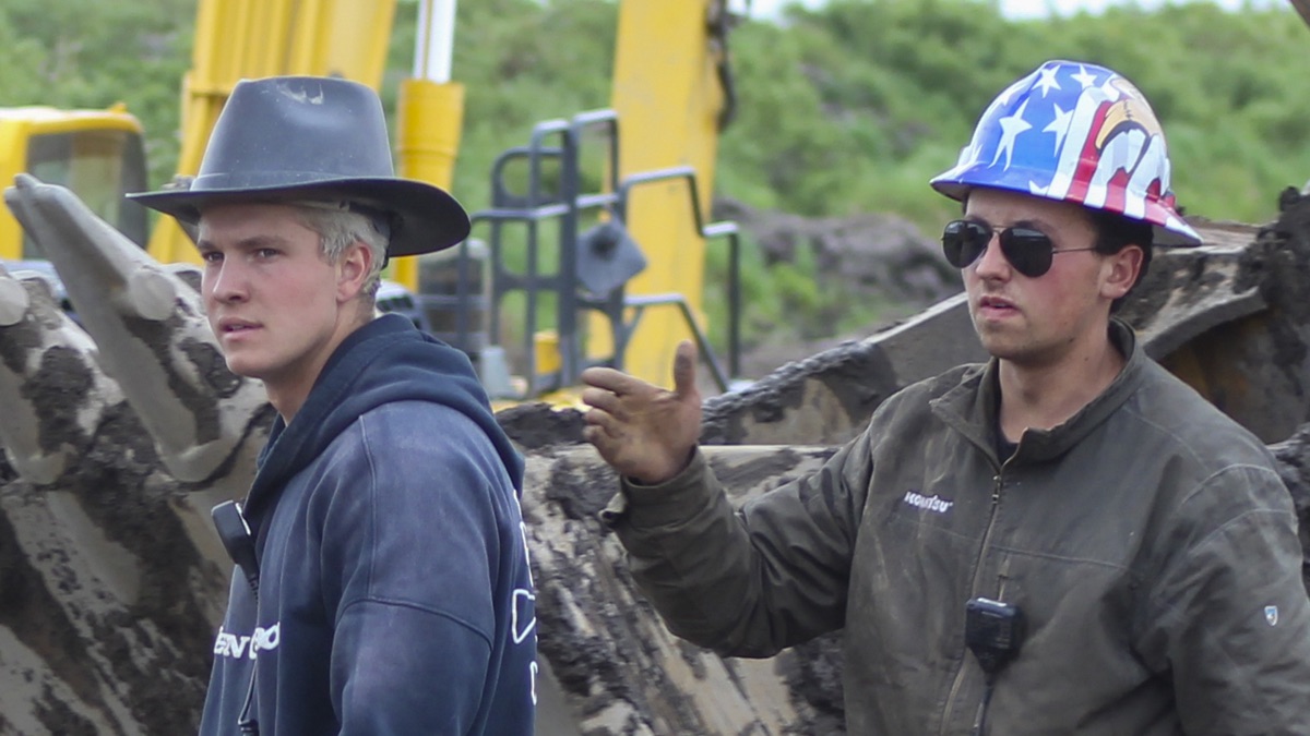 ‎Big Iron, Bigger Problems - Hoffman Family Gold (Series 2, Episode 2 ...