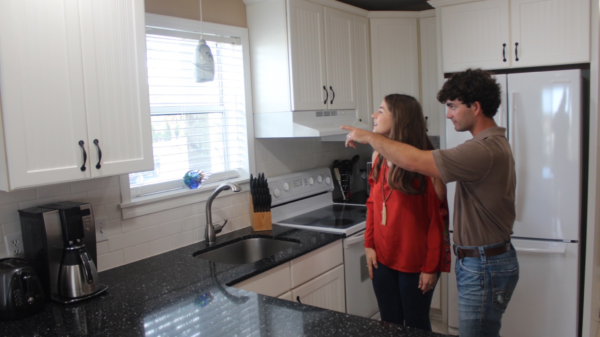 ‎Strandhaus mit Familienpuffer - 365 Tage Strand (Staffel 1, Folge 7 ...