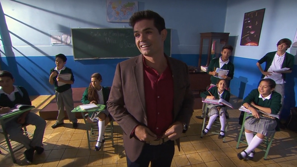 La felicidad en el campo - Simplemente María (temporada 1, episodio 1) - Apple TV (MX)