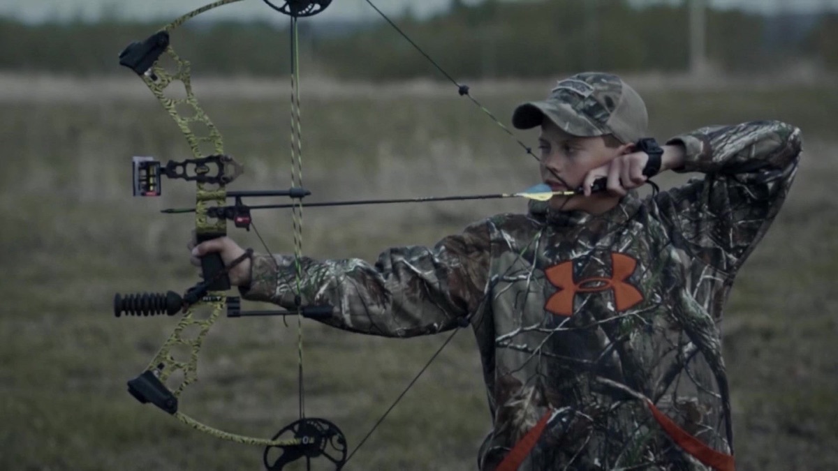 Redemption - Raised Hunting (Season 1, Episode 4) - Apple TV