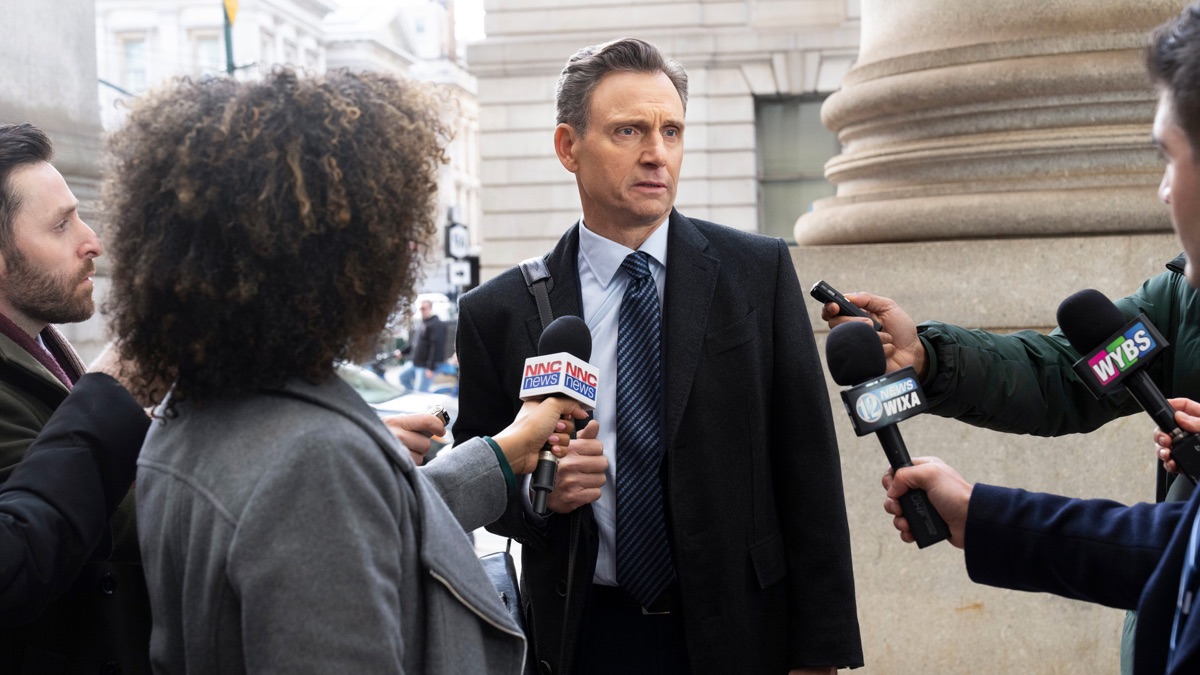 Inconvenient Truth - Law & Order (Series 23, Episode 10) - Apple TV (BG)