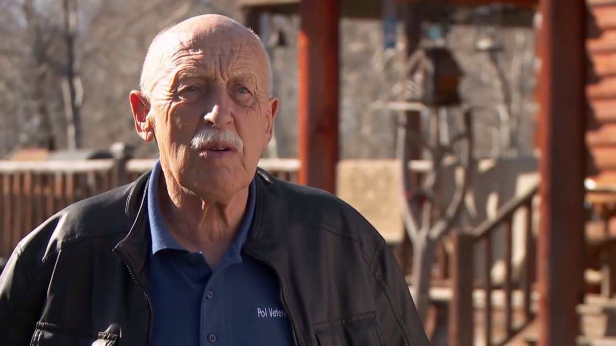 One Dane At a Time - The Incredible Dr. Pol (Season 16, Episode 1 ...