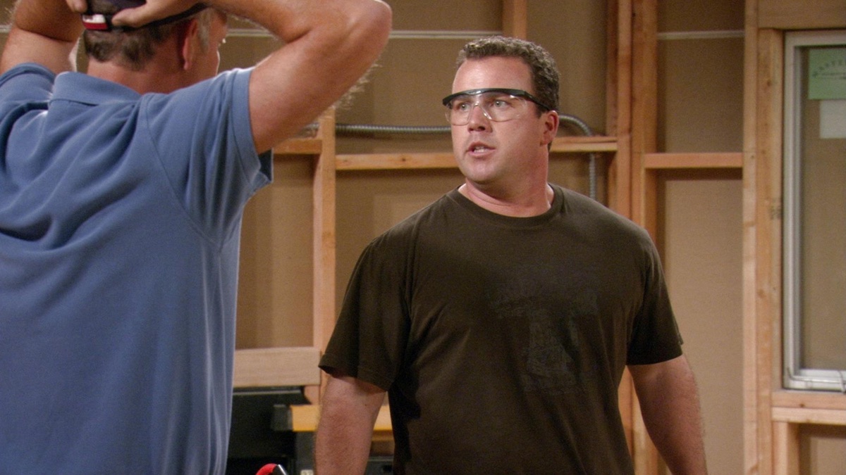 ‎Superhero – Rodney (Season 1, Episode 2) - Apple TV (CA)