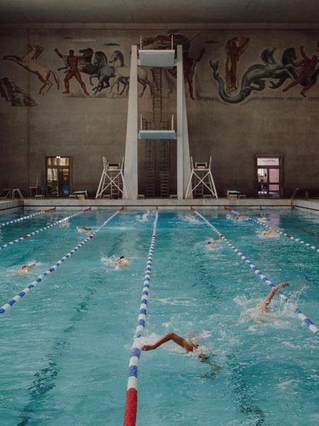 The World’s Most Beautiful Public Pools - Apple Maps