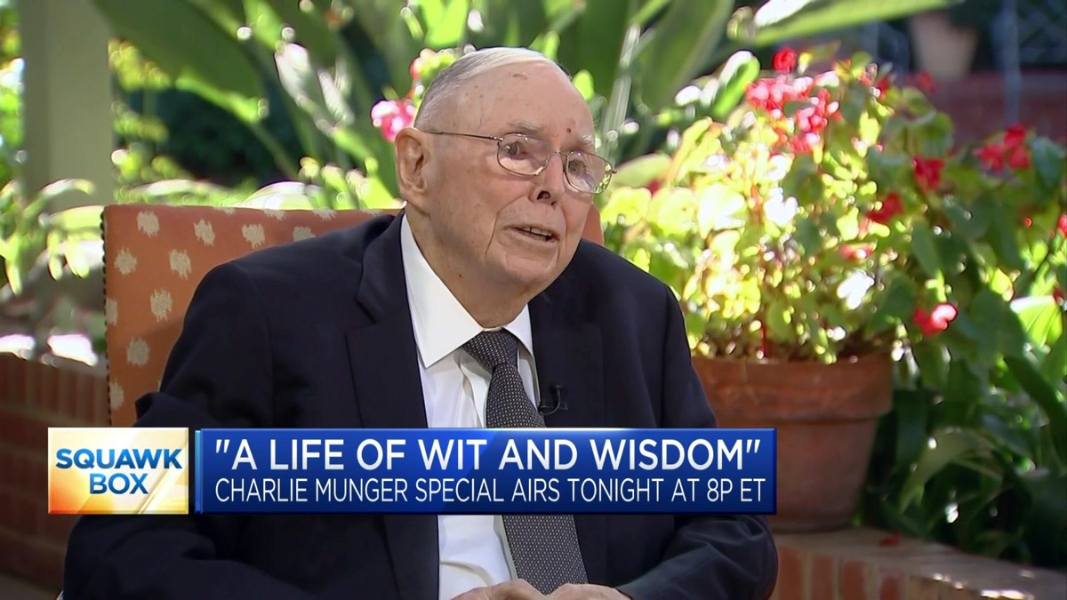 November 30, 2023 - Squawk Box (Season 2023, Episode 237) - Apple TV