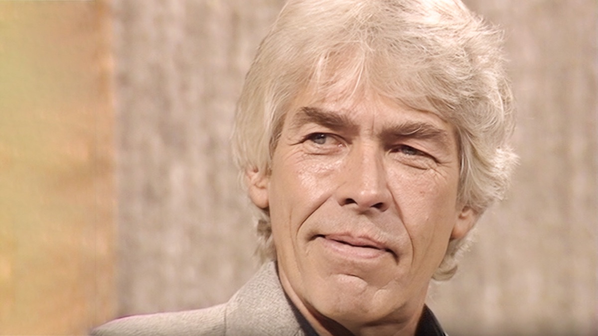 ‎Spike Milligan, James Coburn and Professor Eric Laithwaite - Parkinson - Apple TV (UK)