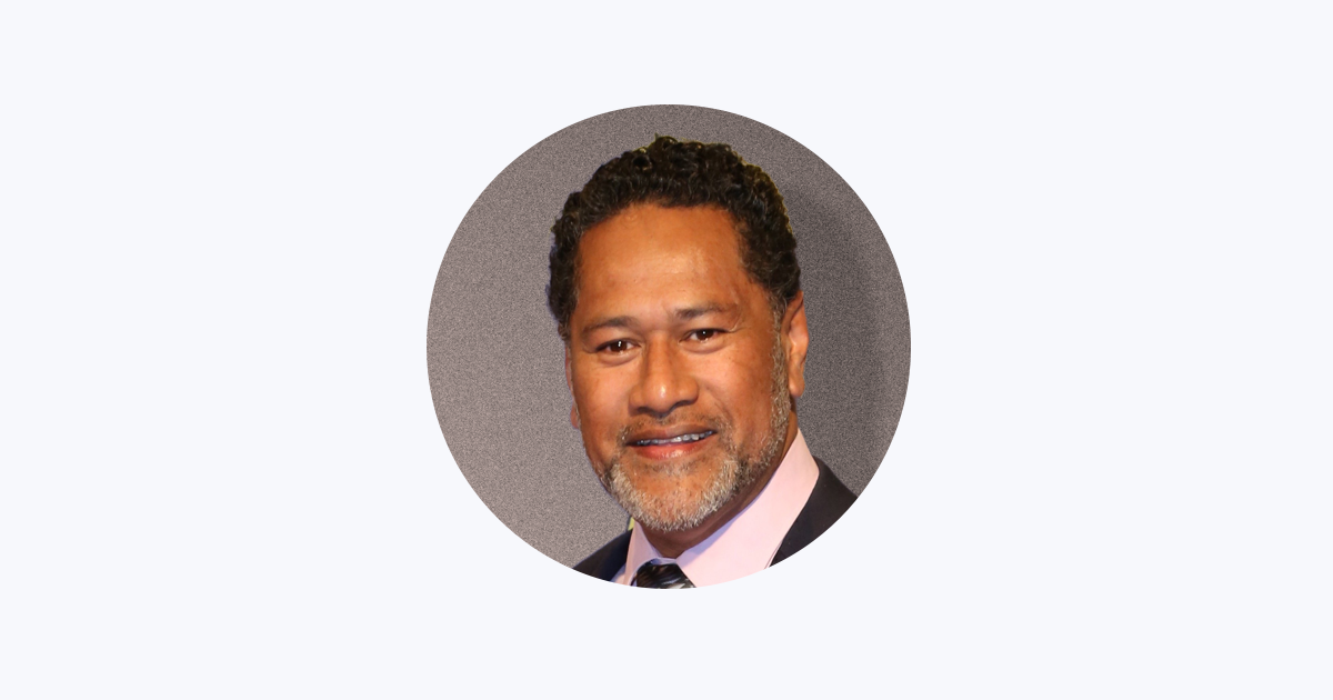 ‎Jay Laga'aia - Apple