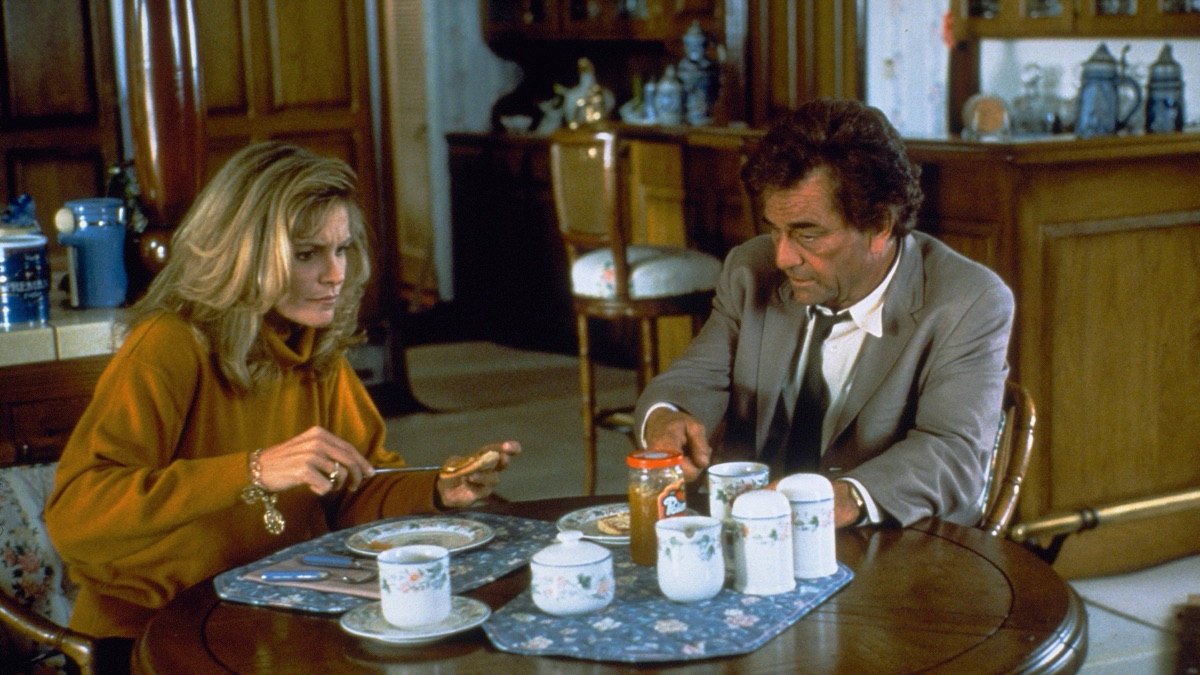 ‎Rest in Peace, Mrs. Columbo - Columbo (Series 9, Episode 4) - Apple TV ...