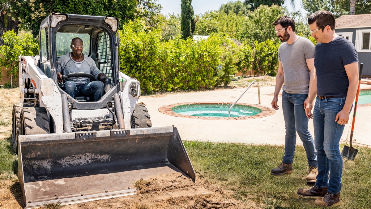 Terry Crews' Outdoor Upgrade - Celebrity IOU (Series 5, Episode 3 ...