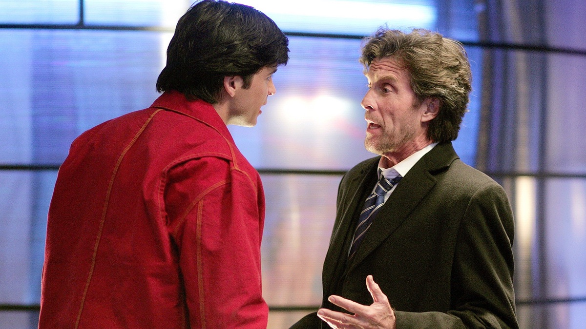 ‎Phantom - Smallville (Series 6, Episode 22) - Apple TV (EG)