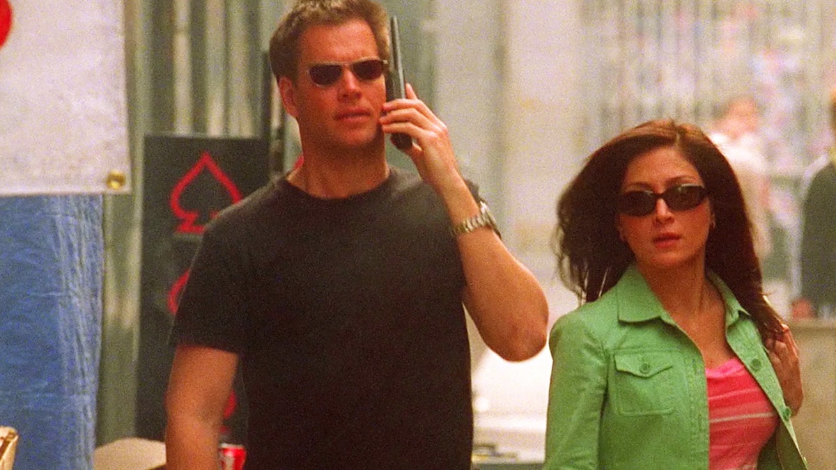 ‎Ojo por ojo - NCIS (temporada 2, episodi 17) - Apple TV (ES)