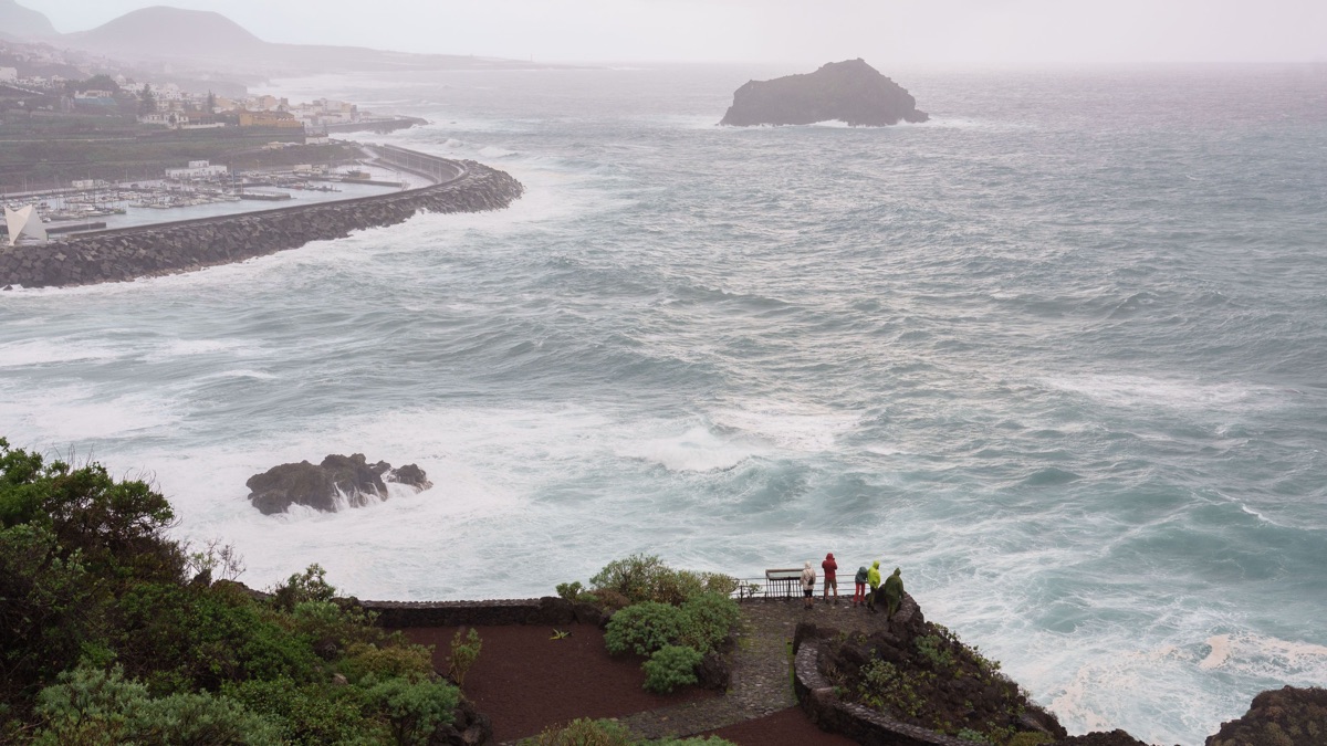 ‎Informativo 24 horas - 20h - 13/12/25 - Fin de semana 24h - Apple TV (ES)