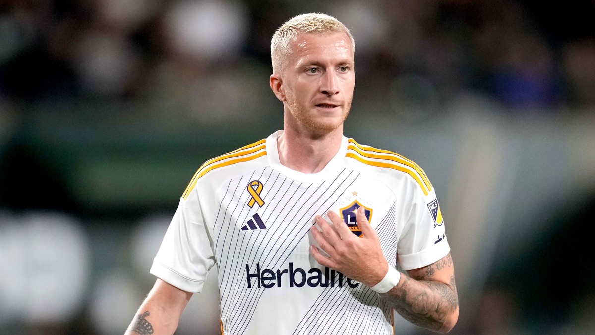 ‎M. Reus, LA - Player Profiles (temporada 2024, episodio 143) - Apple ...