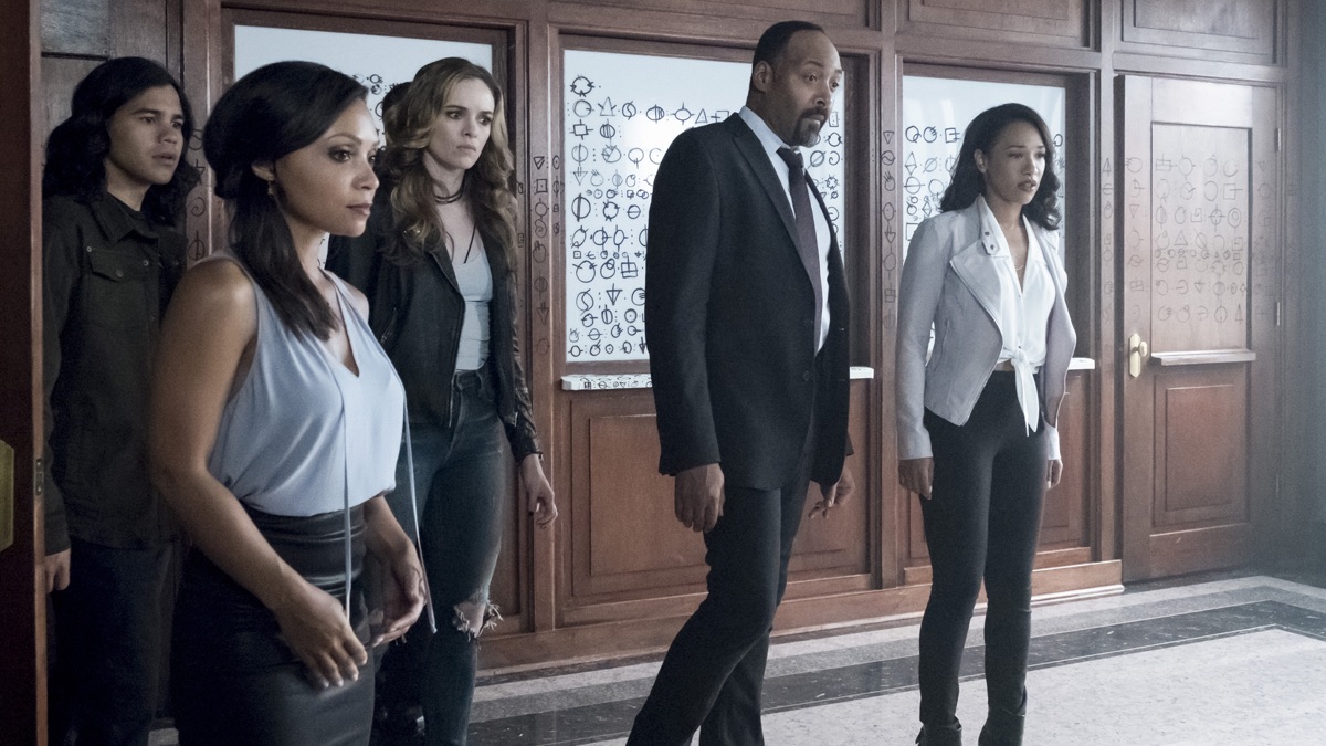 ‎The Flash Reborn - The Flash (Series 4, Episode 1) - Apple TV (ES)