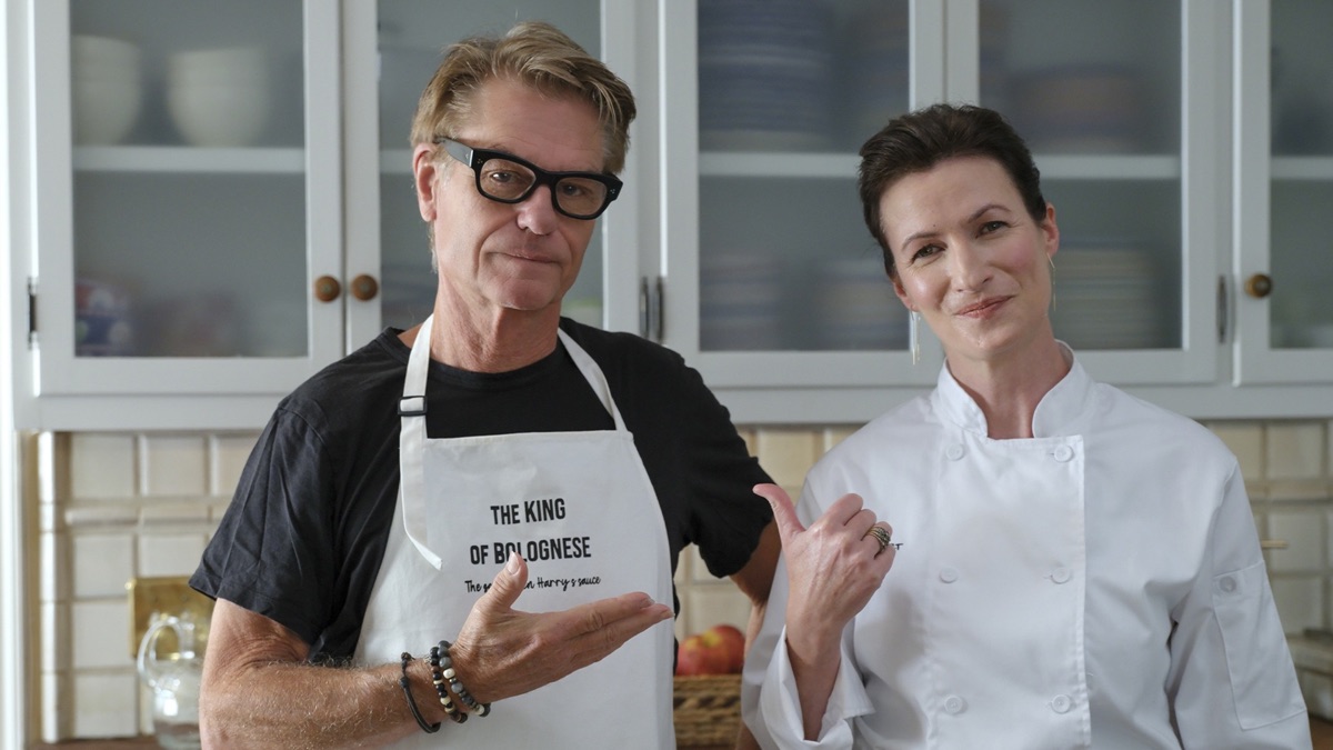Harry's Linoleum Chicken – In the Kitchen With Harry Hamlin (Season 1 ...