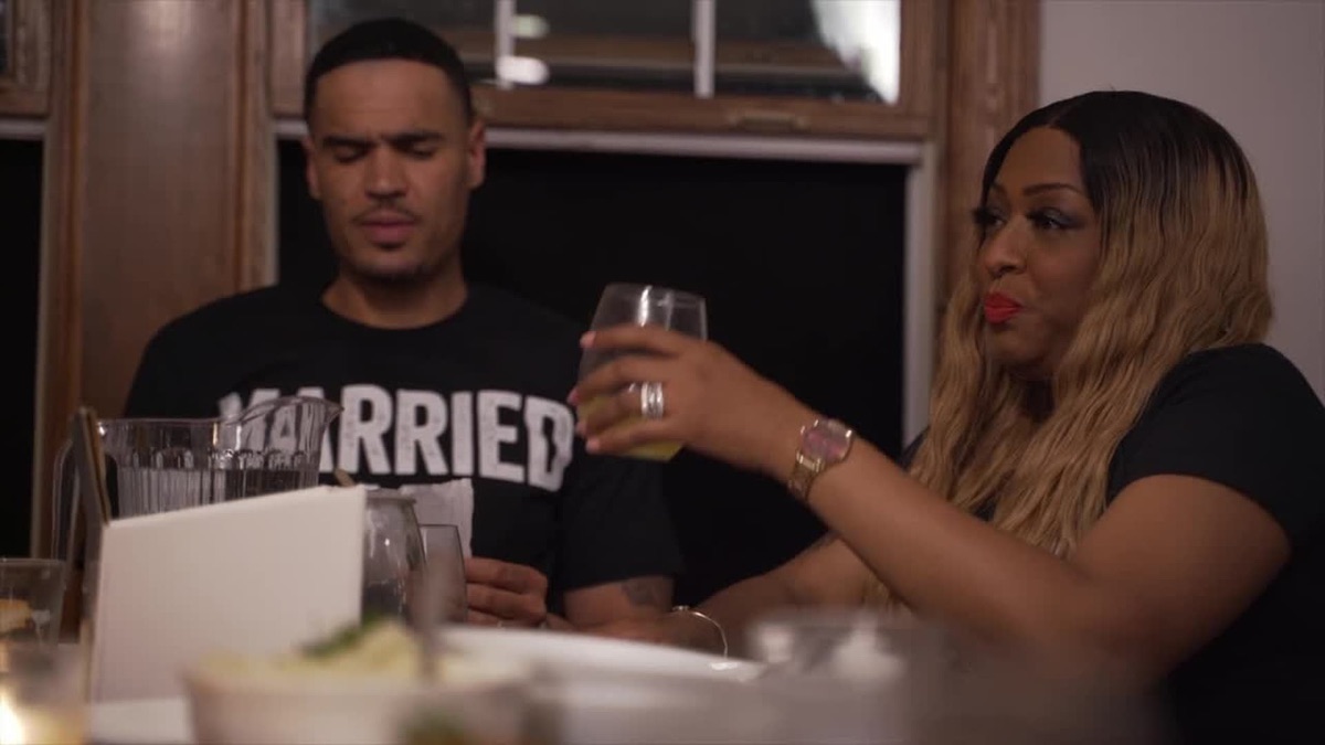 Married AF - Apple TV (CA)