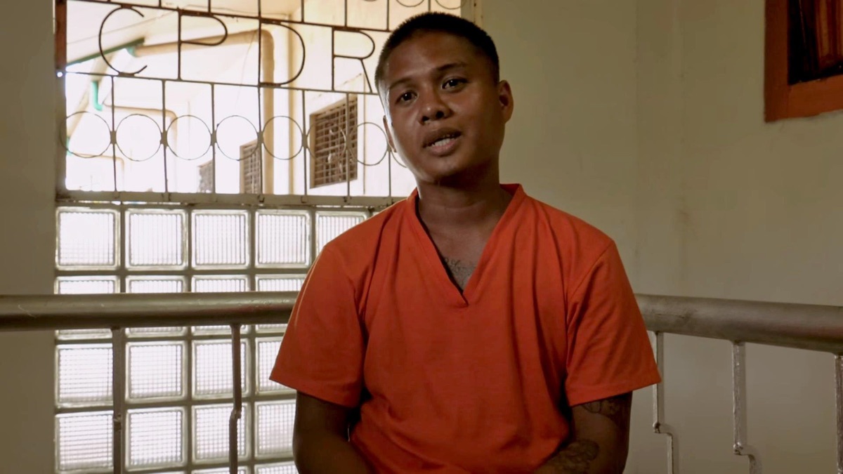 ‎A Happy Jail for Happy Inmates - Happy Jail (Season 1, Episode 1 ...