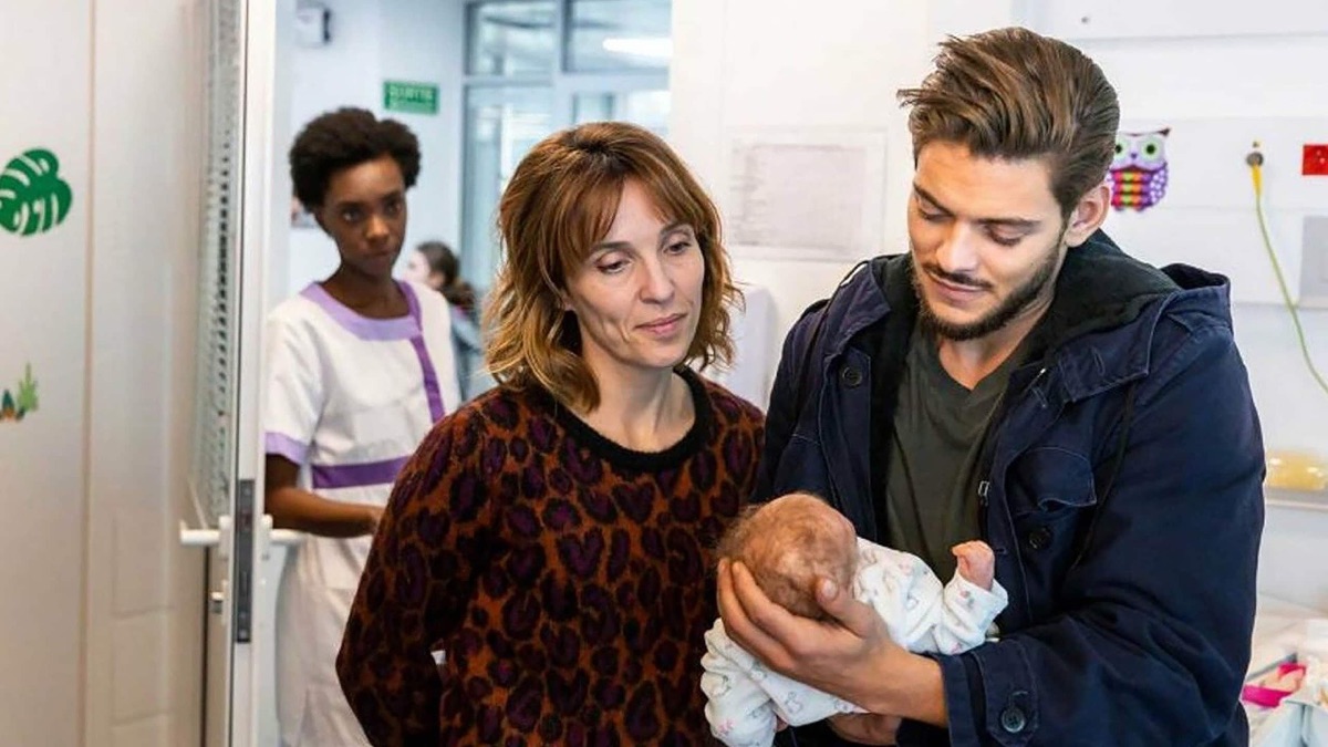 Maternal Instincts - Disturbing Disappearances (Series 1, Episode 2) - Apple TV (UK)