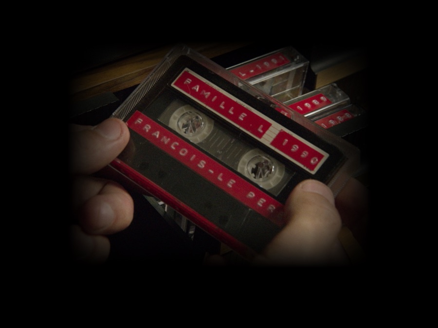 Spectre: Sanity, Madness & The Family - Apple TV (UK)