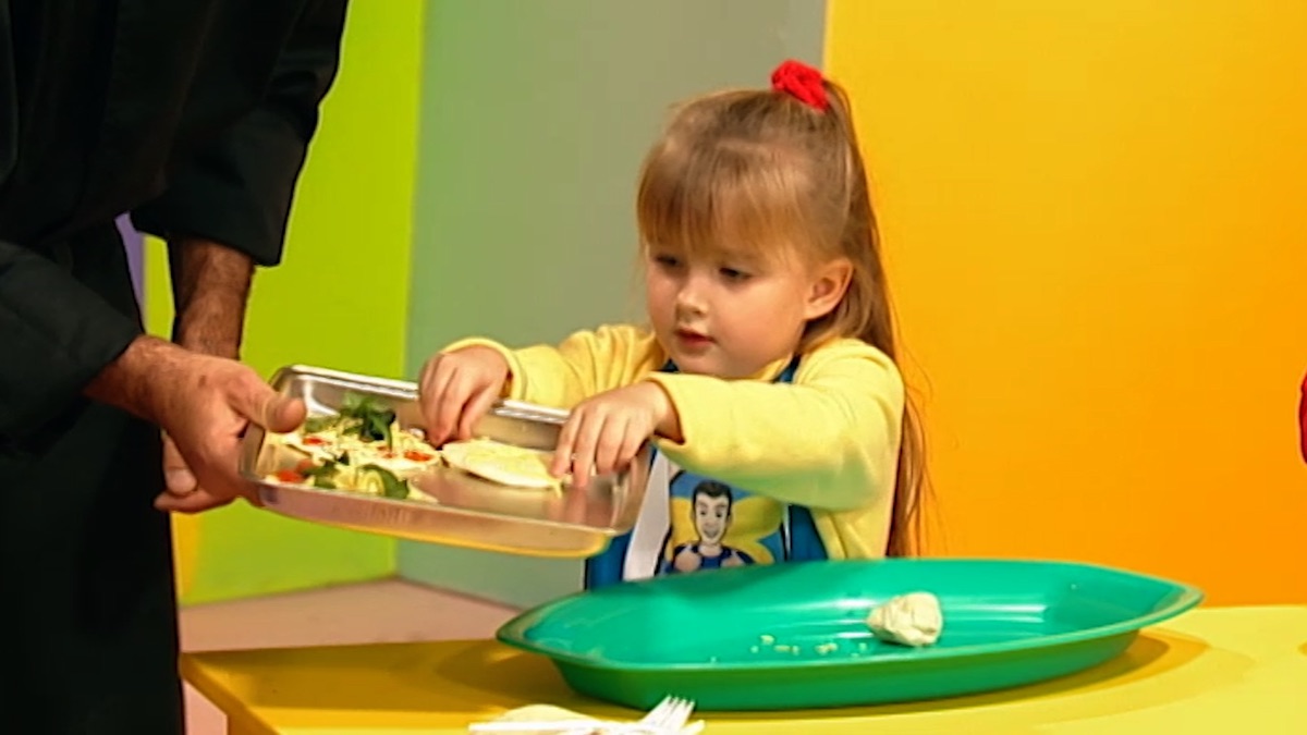 ‎Captain Feathersword's Birthday - The Wiggles (Series 3, Episode 10 ...