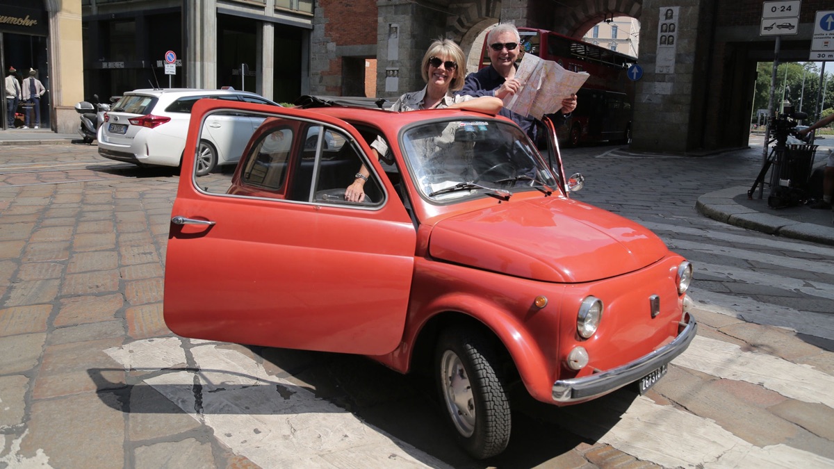 Eamonn & Ruth: How the Other Half Lives - Apple TV (UK)