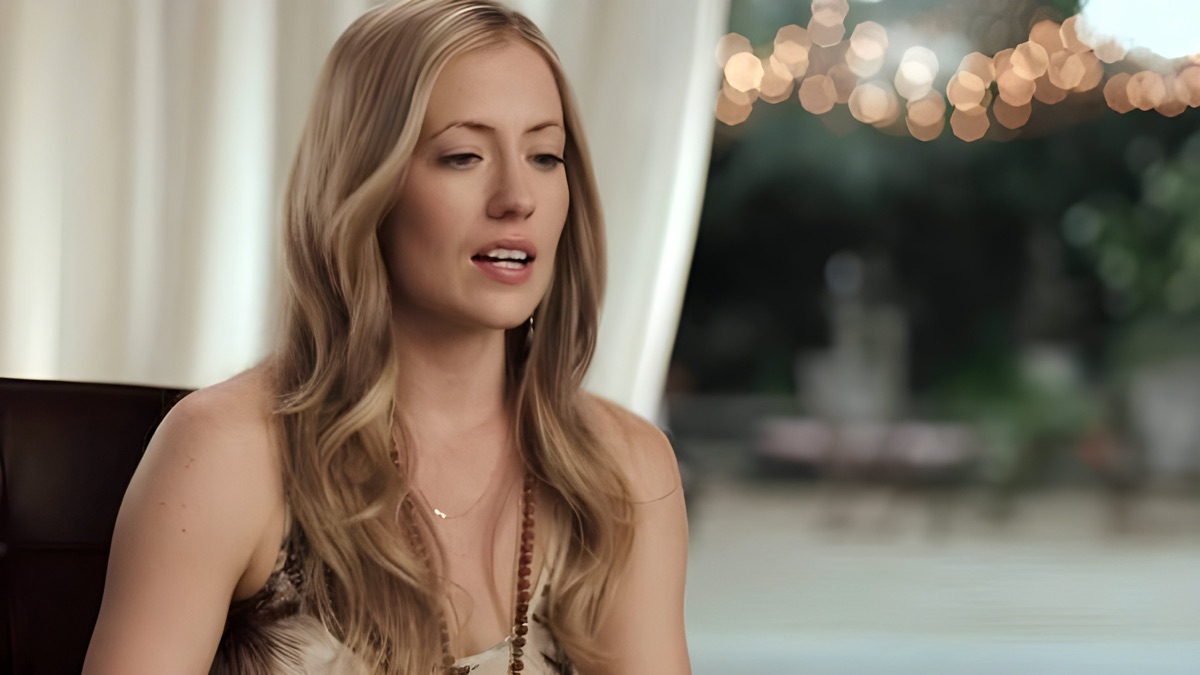 An interview with Kathryn Budig - Kathryn Budig Aim True Yoga - Apple TV