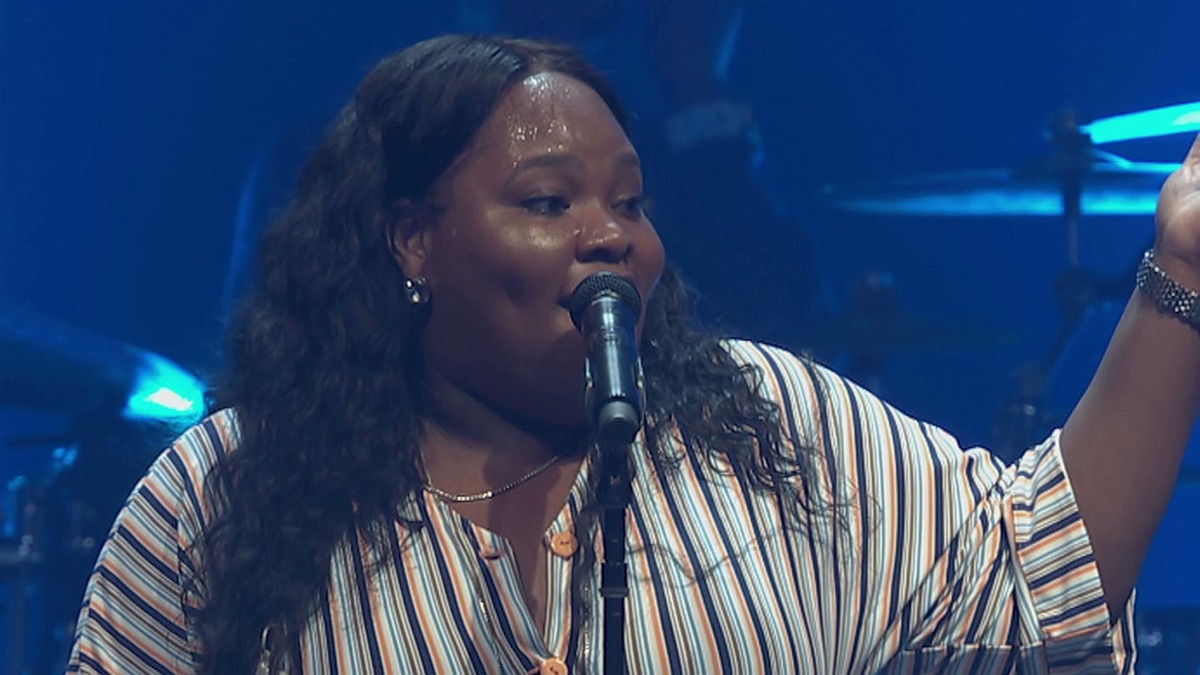 Tasha Cobbs Leonard Heart Passion Pursuit Live At Passion City