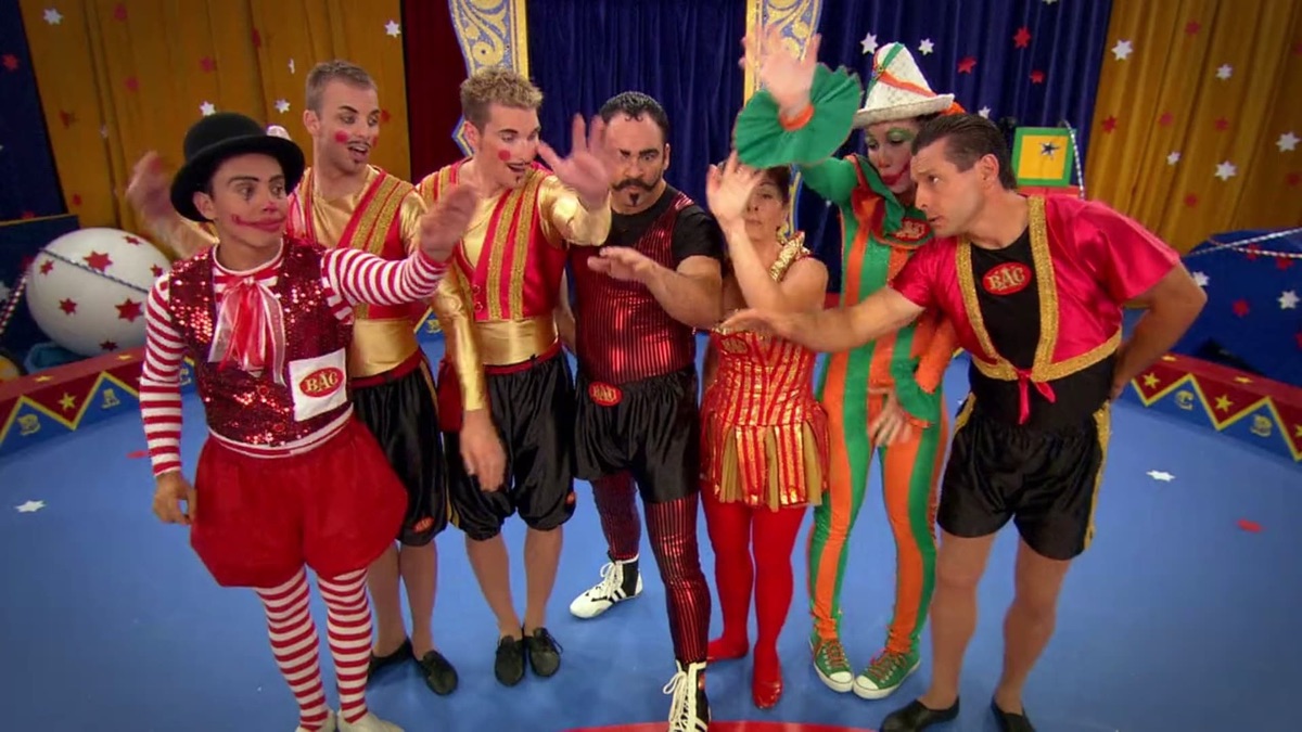 Trapeze! - Baby Antonio's Circus (Season 1, Episode 28) - Apple TV