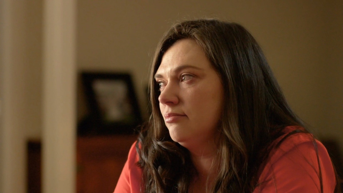 The Irwin Sisters – Wrongly Released (Season 1, Episode 1) - Apple TV (CA)