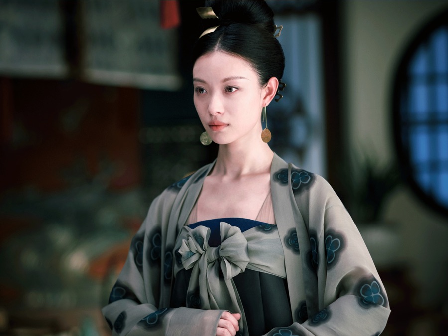 The Rise of Phoenixes - Apple TV