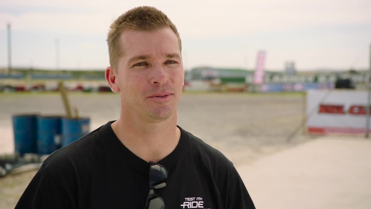 Jon Williams: Mini Cooper - Test My Ride (Season 4, Episode 10) - Apple TV