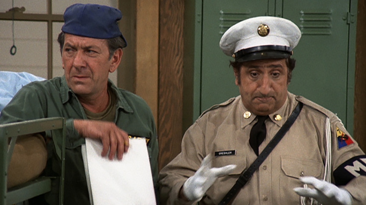 This Is the Army Mrs. Madison – The Odd Couple (Season 4, Episode 7 ...