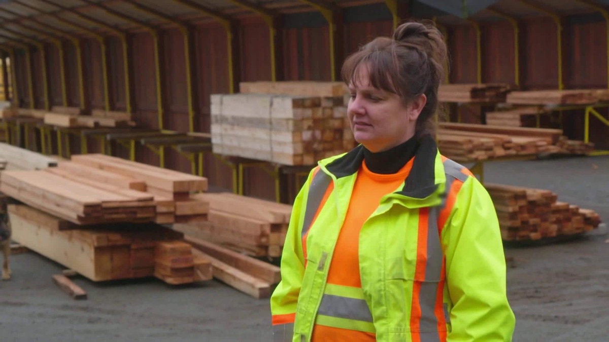 Gimme Shelter – Big Timber (Season 3, Episode 3) - Apple TV (CA)