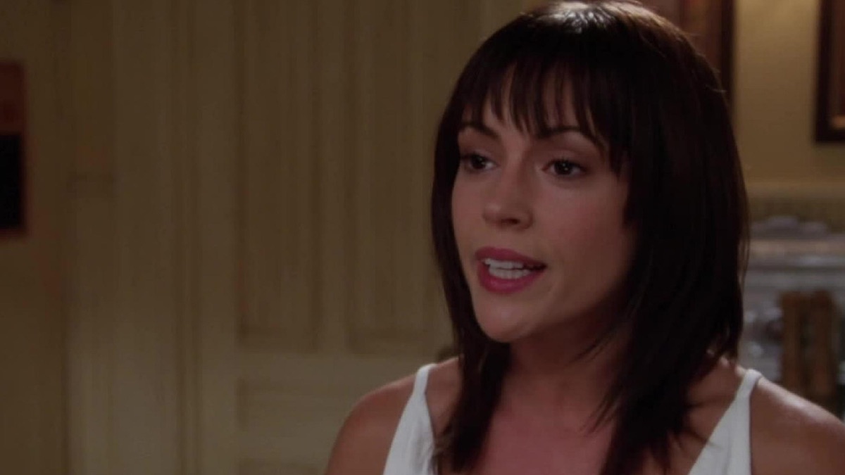 A Witch's Tail – Charmed (Season 5, Episode 1) - Apple TV (CA)