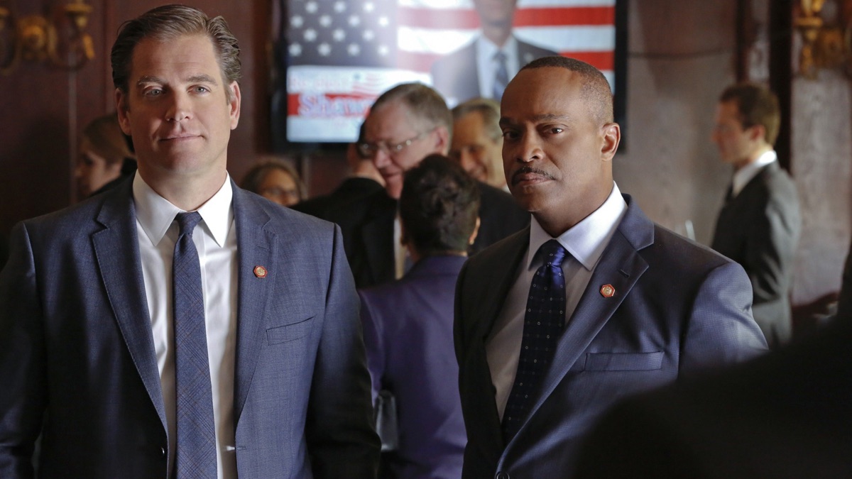 ‎Charade - NCIS (Series 13, Episode 20) - Apple TV (BR)