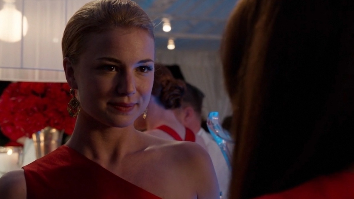 Pilot - Revenge (Season 1, Episode 1) - Apple TV