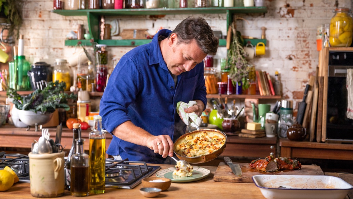 ‎Cumberland Roast Chicken - Jamie's Easy Meals for Every Day (Series 1 ...