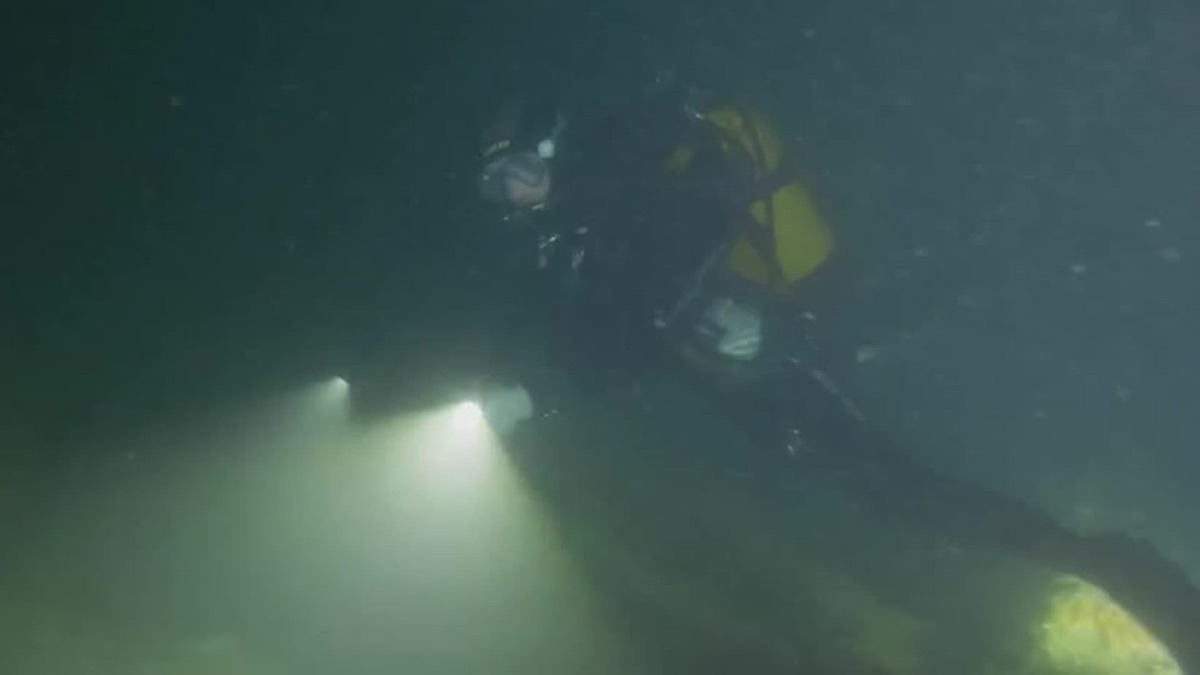 Underwater graveyards - the Niobe in Silba, Croatia & Le Joola between ...