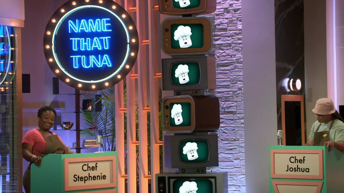 Efficiency - Secret Chef (Series 1, Episode 6) - Apple TV (DM)