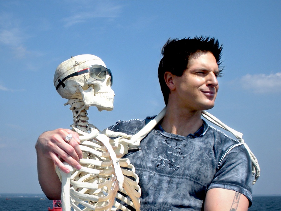 Ghost Adventures: Armies Of Darkness - Apple TV (UK)