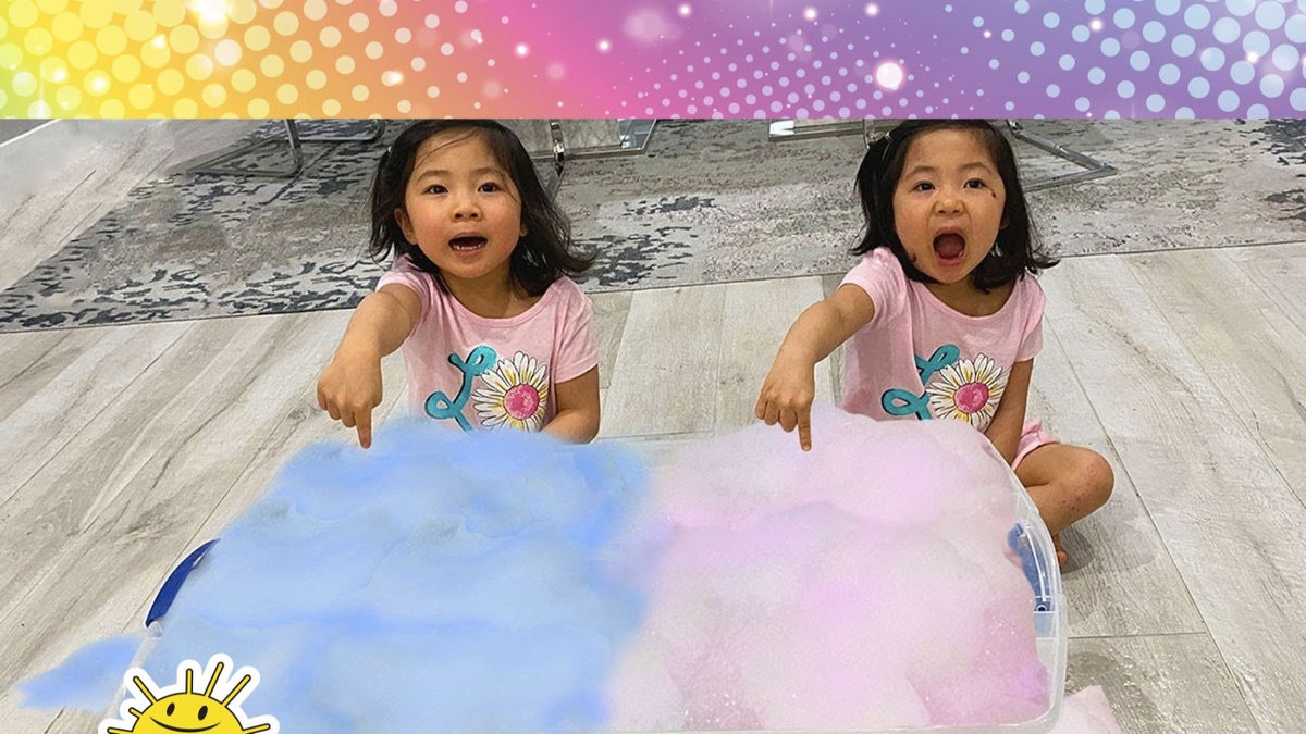 Emma and Kate's DIY Soap Bubble Experiments! - EK World (Series 1 ...