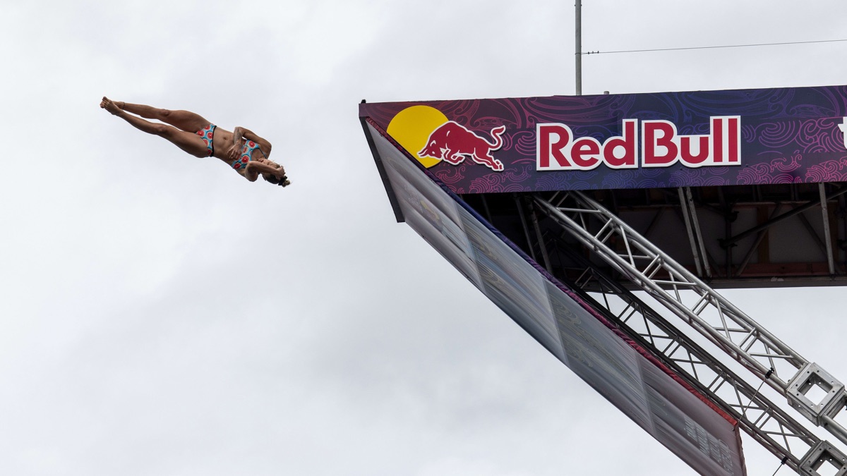 Red Bull Cliff Diving World Series Final Canada - Red Bull Cliff Diving ...