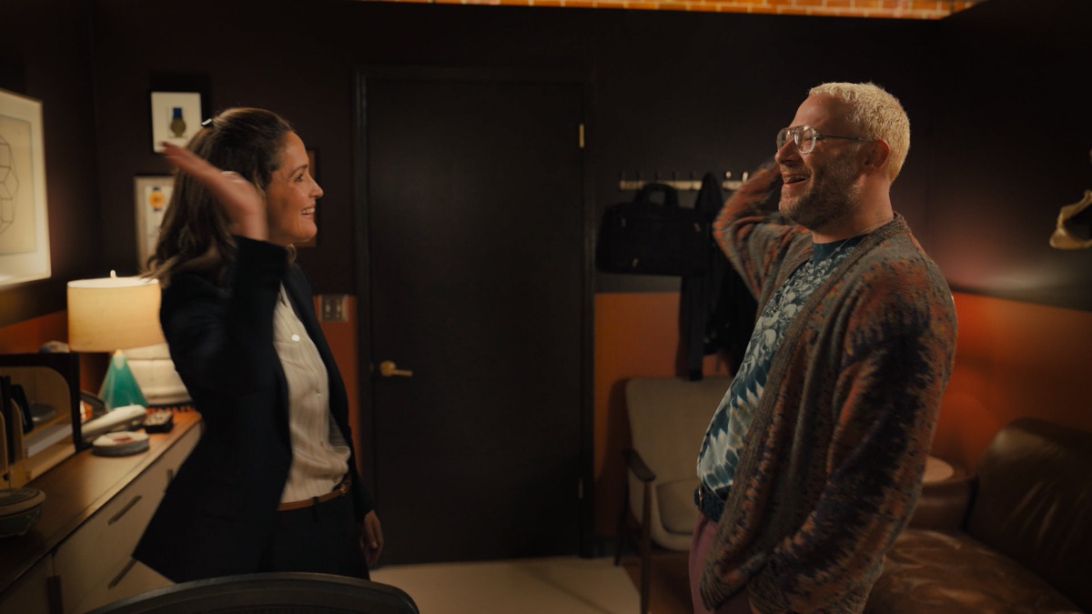 ‎Watch Season 1 Bloopers - Apple TV