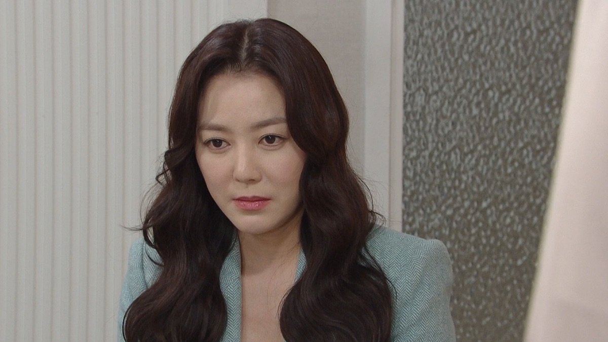 The Two Sisters - The Two Sisters (Season 1, Episode 52) - Apple TV