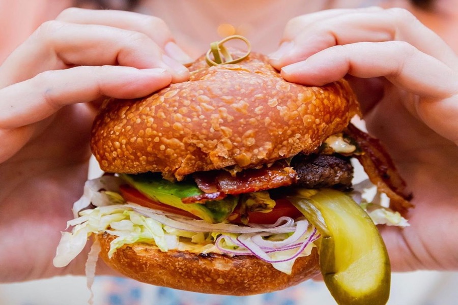 15 Essential Burgers in Calgary - Apple Maps