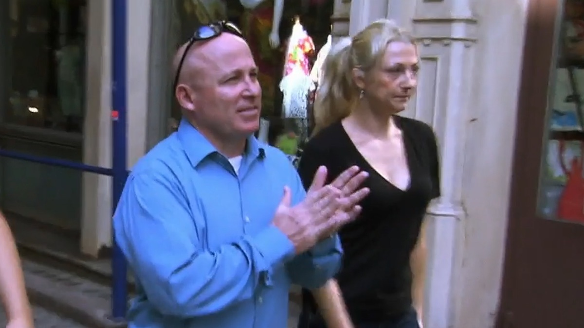‎Yellow Rat Bastard 1 – Caught Red Handed (Season 1, Episode 5) - Apple ...