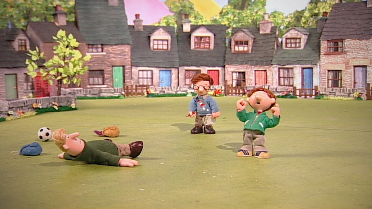 ‎Postman Pat Goes Football Crazy - Postman Pat (Series 3, Episode 9 ...