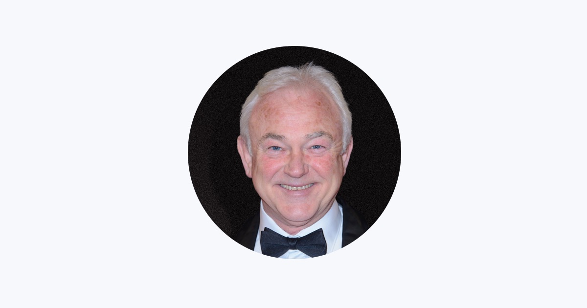 ‎Michael Fenton Stevens - Movies, TV Shows, and Podcasts - Apple Snapshot